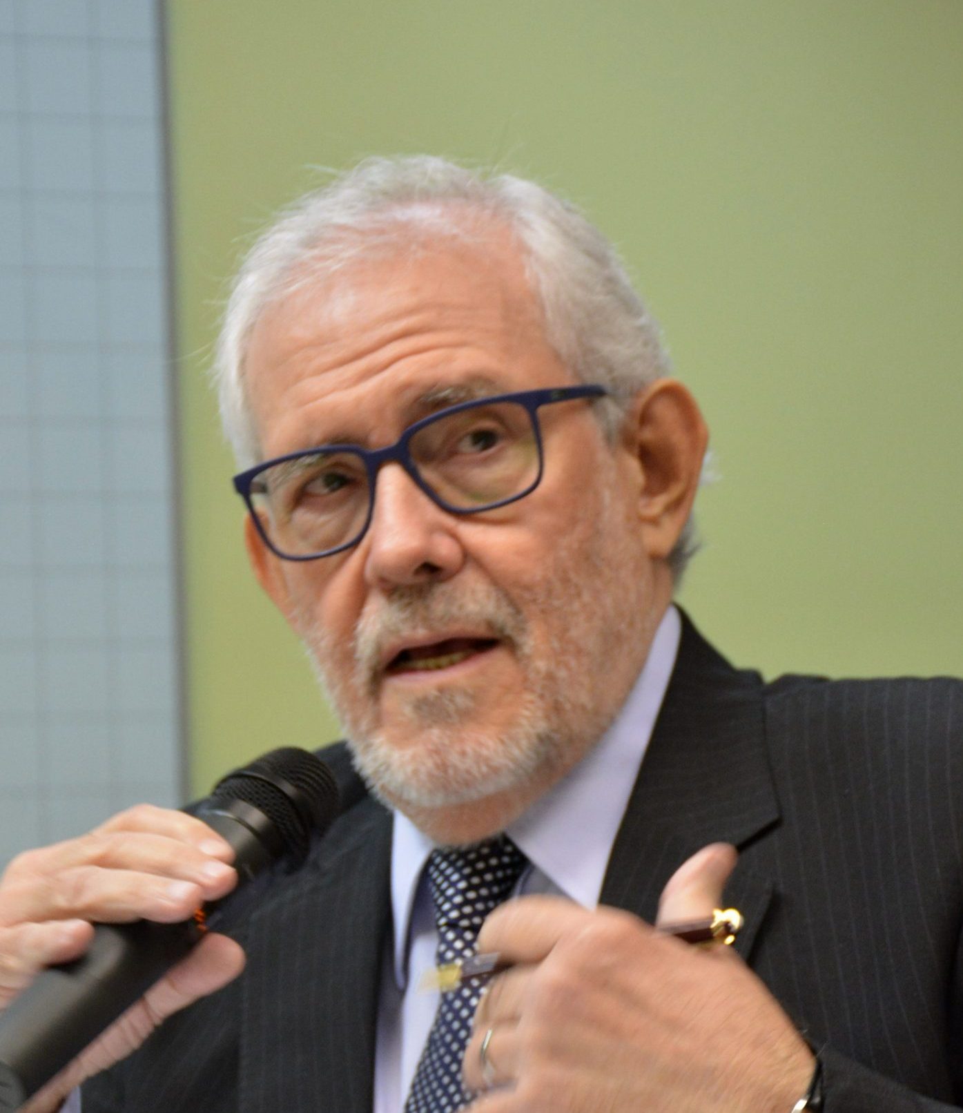 Acadêmico Dr. Nigel Croft assume presidência do Grupo de Coordenação ...